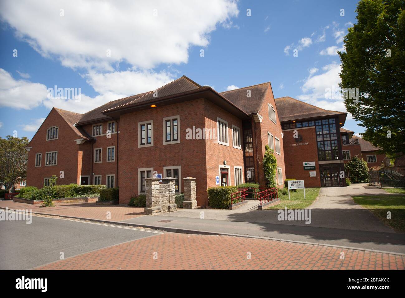 Old abbey house abingdon hi-res stock photography and images - Alamy Old abbey house abingdon hi-res stock photography and images - Alamy