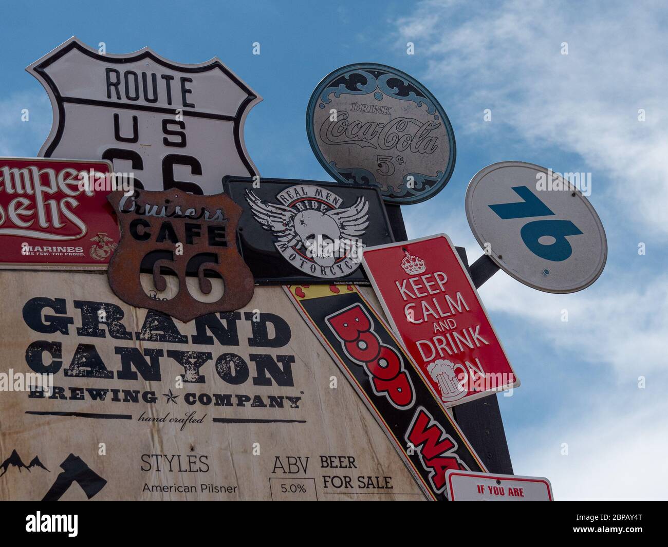 Route 66 signs Stock Photo - Alamy
