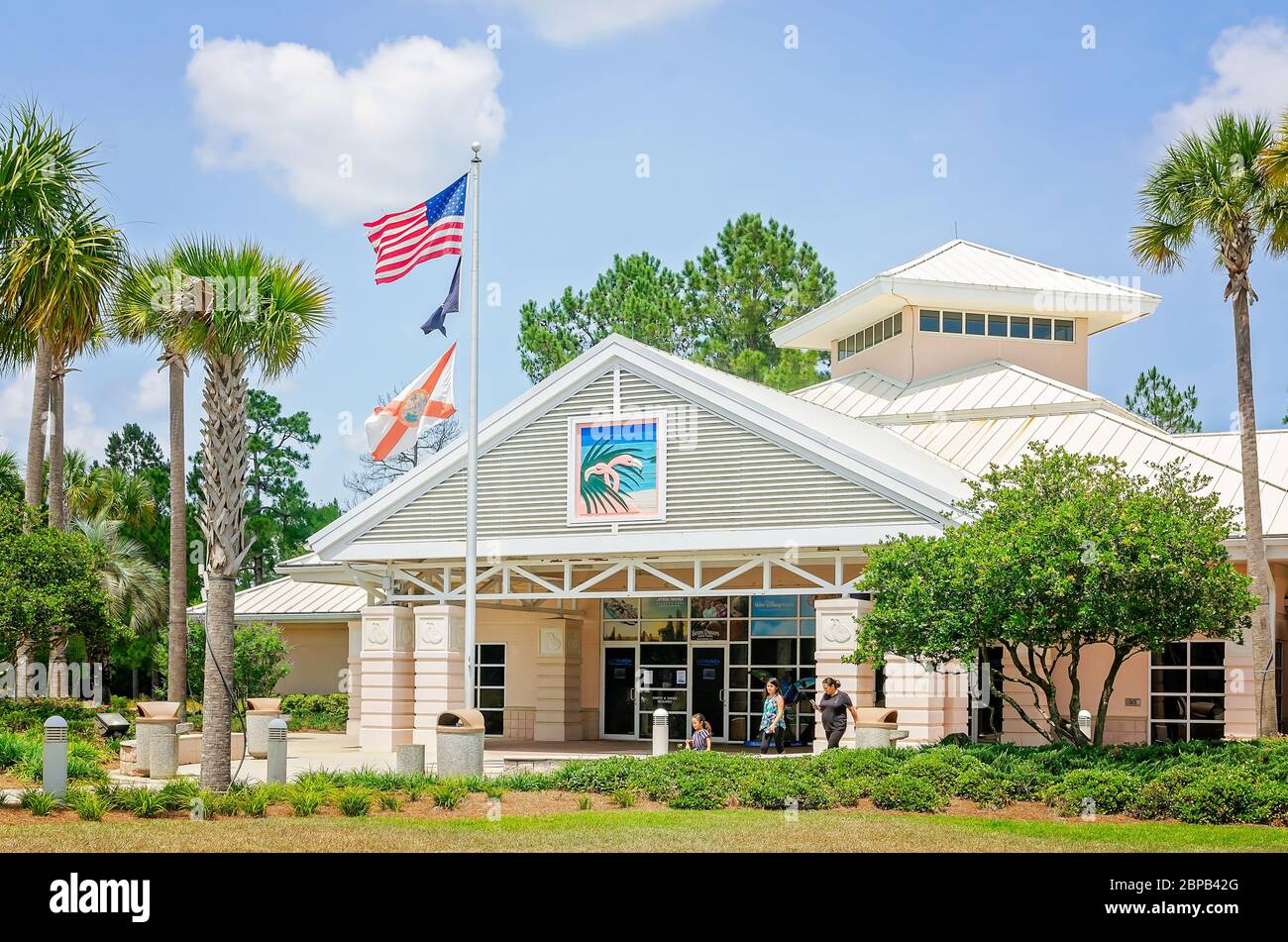 Welcome exterior outside front entrance hi-res stock photography and ...