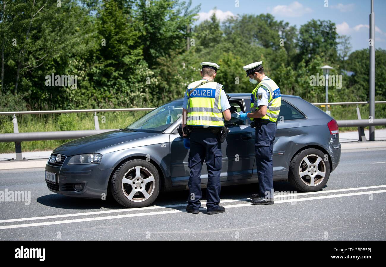 Car border hi-res stock photography and images - Alamy