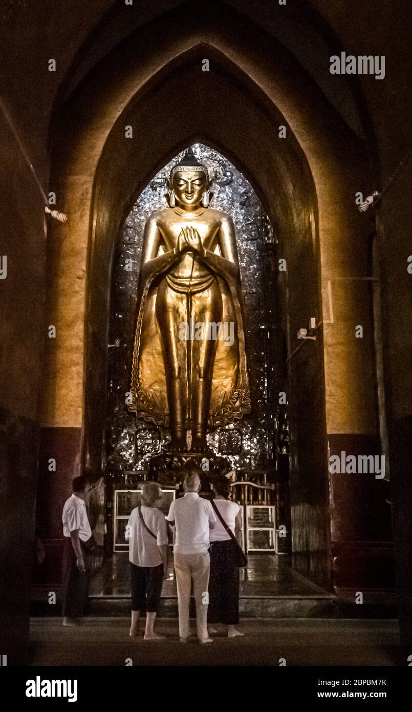 Ananda phaya temple hi-res stock photography and images - Alamy