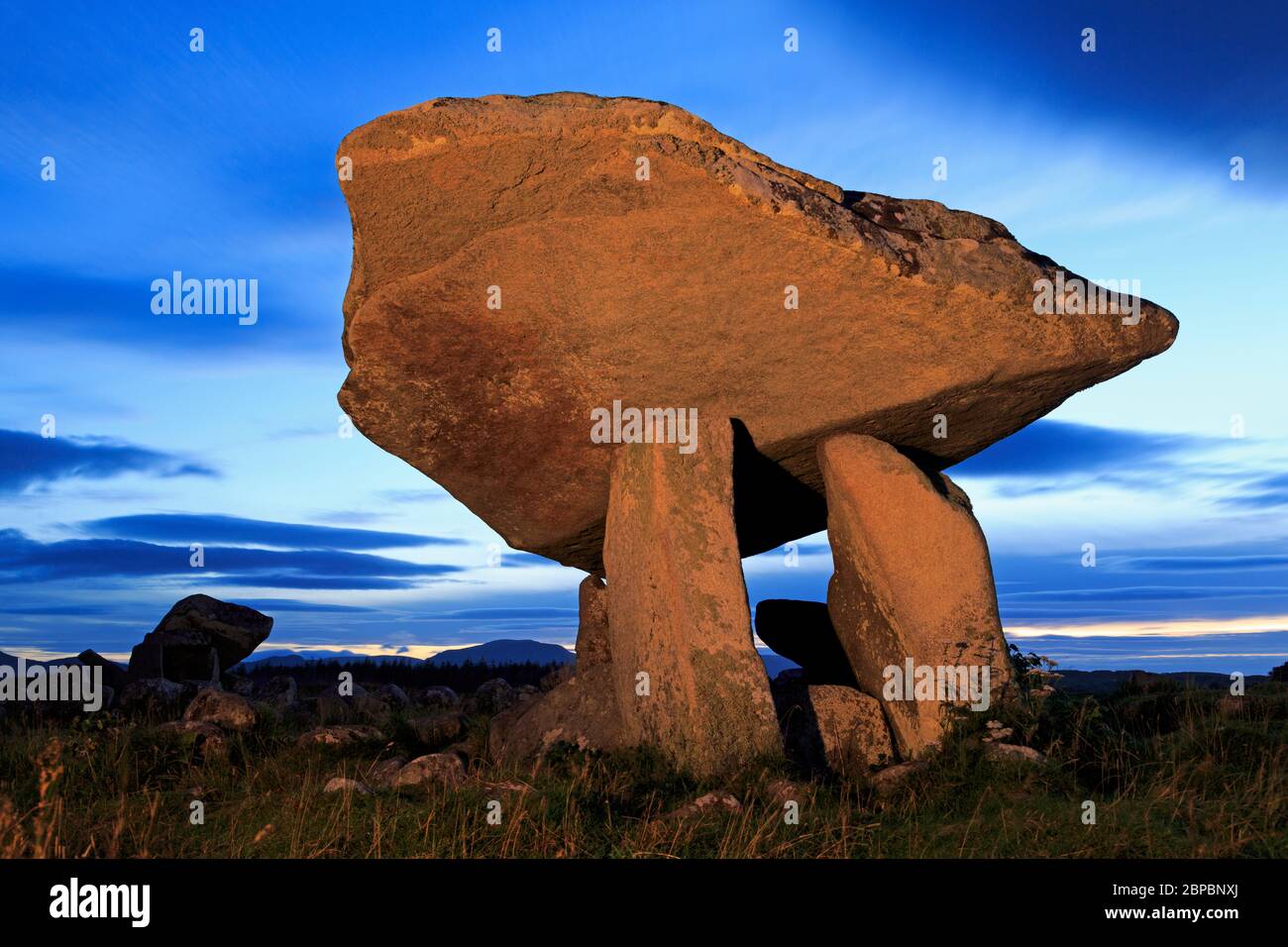 Kilclooney Dolmen, Kilclooney, County Donegal, Ireland, Europe Stock ...