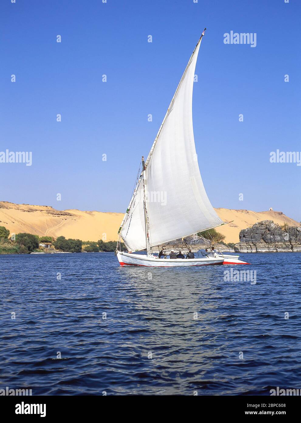 Aswan tourist attractions hi-res stock photography and images - Alamy