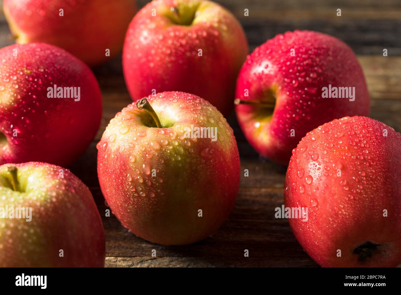 Japanese apples hi-res stock photography and images - Alamy