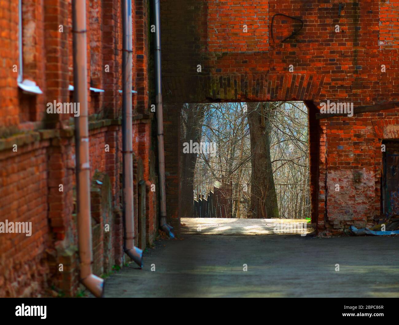 Bricked interior hi-res stock photography and images - Alamy