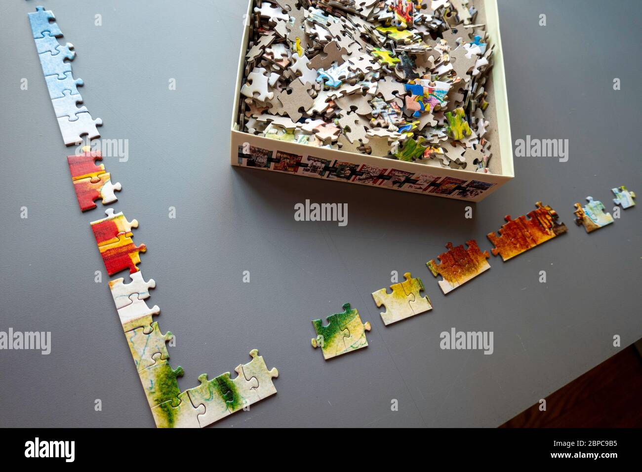 Unfinished puzzle hi-res stock photography and images - Alamy