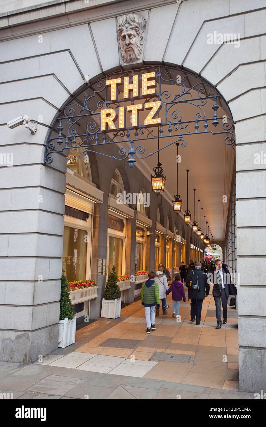 The Ritz, 150 Piccadilly, St. James's, London Stock Photo - Alamy