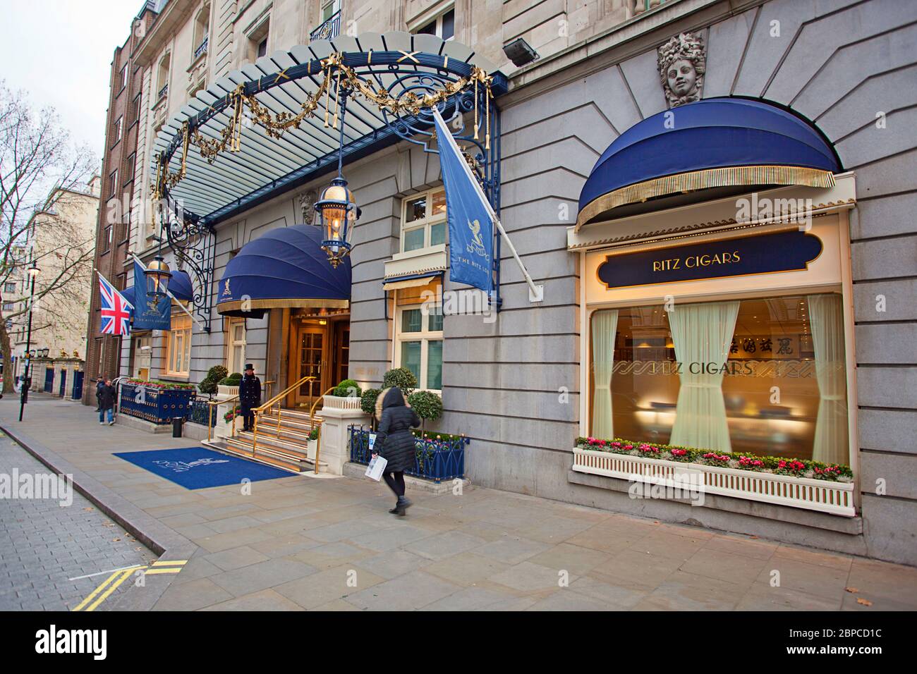 Londons Most Prestigious Hotel High Resolution Stock Photography and ...