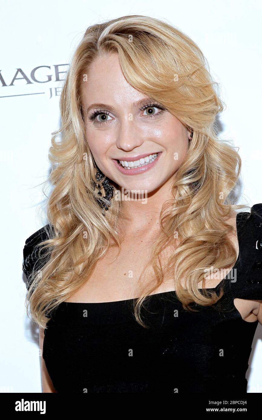 New York, NY, USA. 5 November, 2011. Cara Quici at the Social Life ...