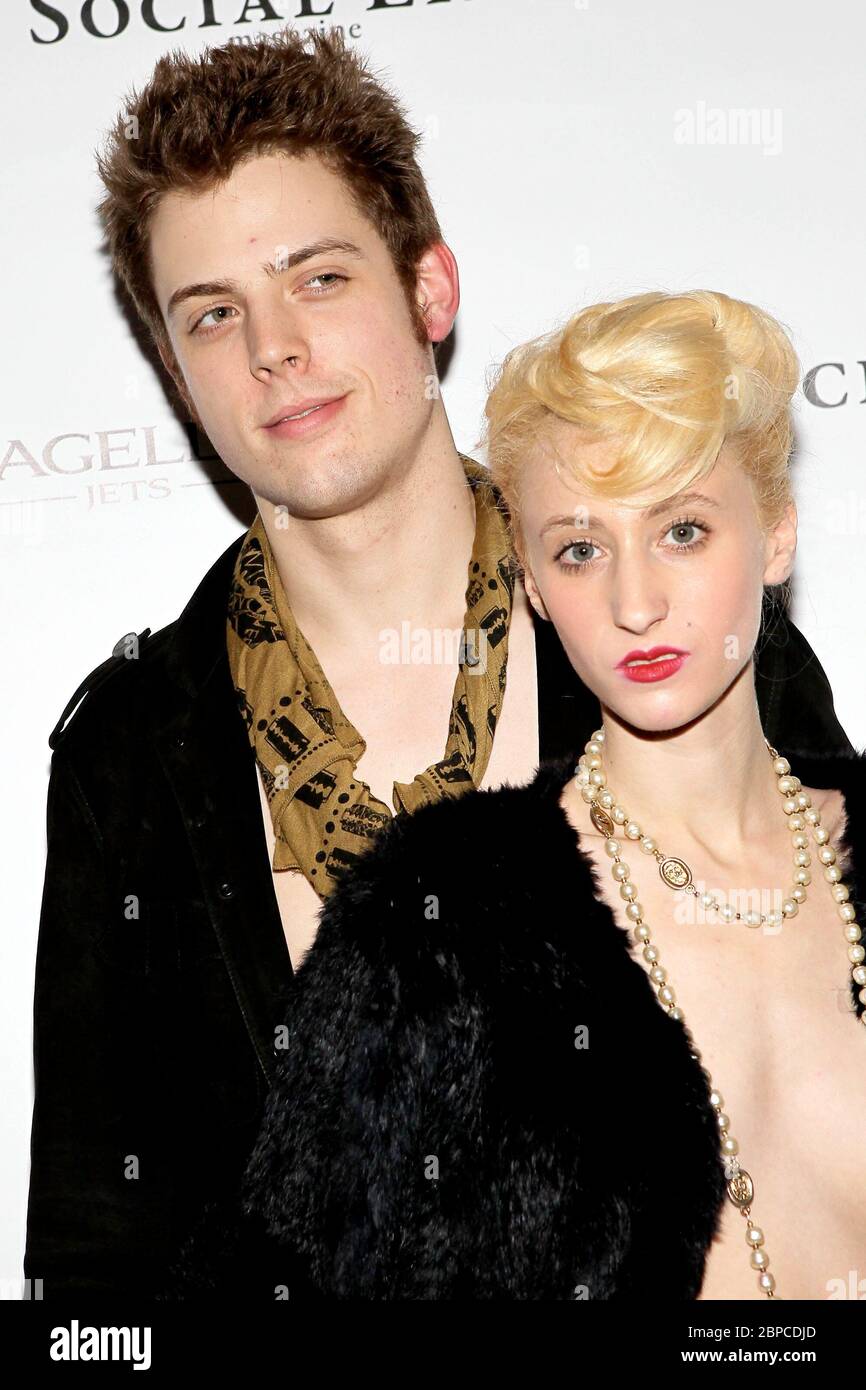 The strand magazine cover hi-res stock photography and images - Alamy