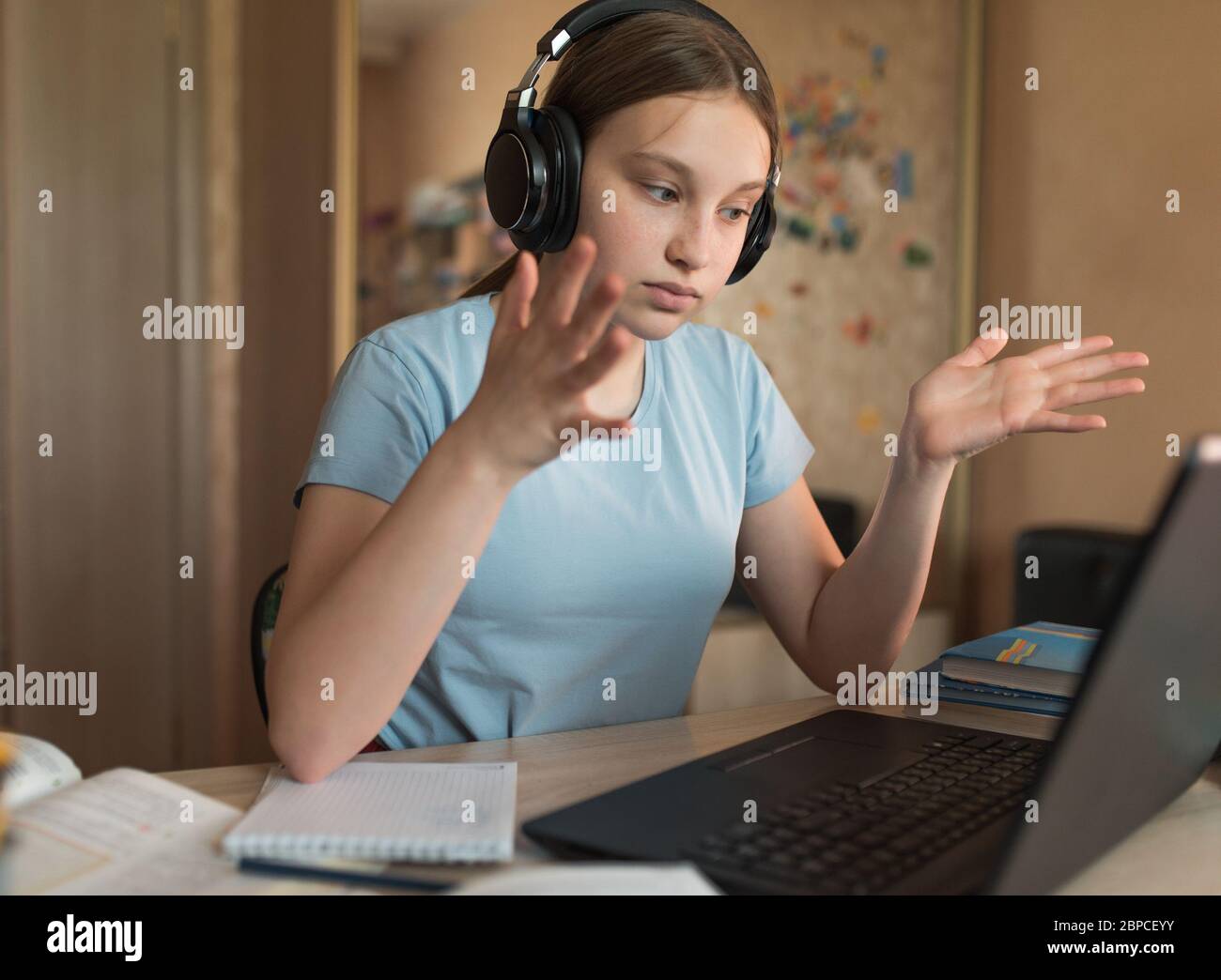Troubled teenager internet hi-res stock photography and images - Alamy
