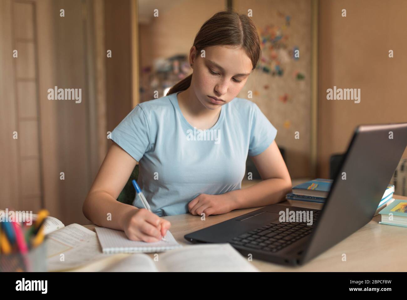 12 years old computer school hi-res stock photography and images - Alamy