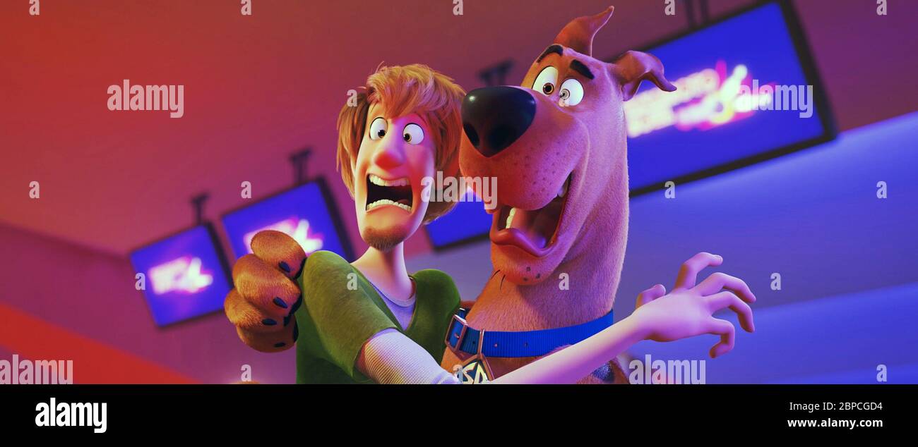 SCOOB!, from left: Shaggy (voice: Will Forte), Scooby-Doo (voice: Frank ...