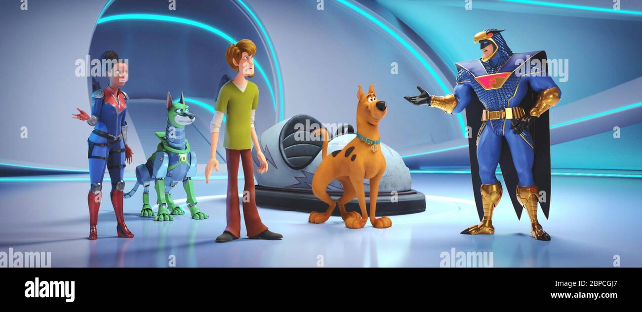 SCOOB!, from left: Dee Dee Skyes (voice: Kiersey Clemons), Dynomutt ...