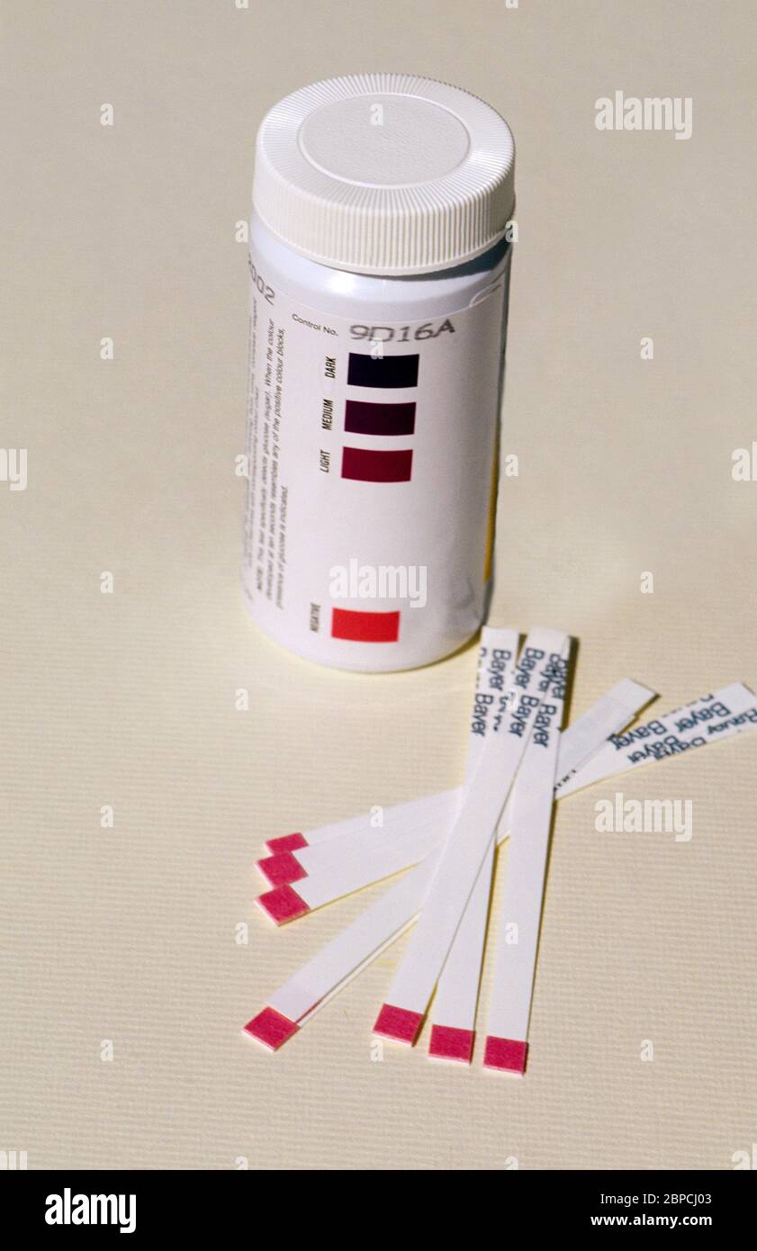 Test sticks hi-res stock photography and images - Alamy