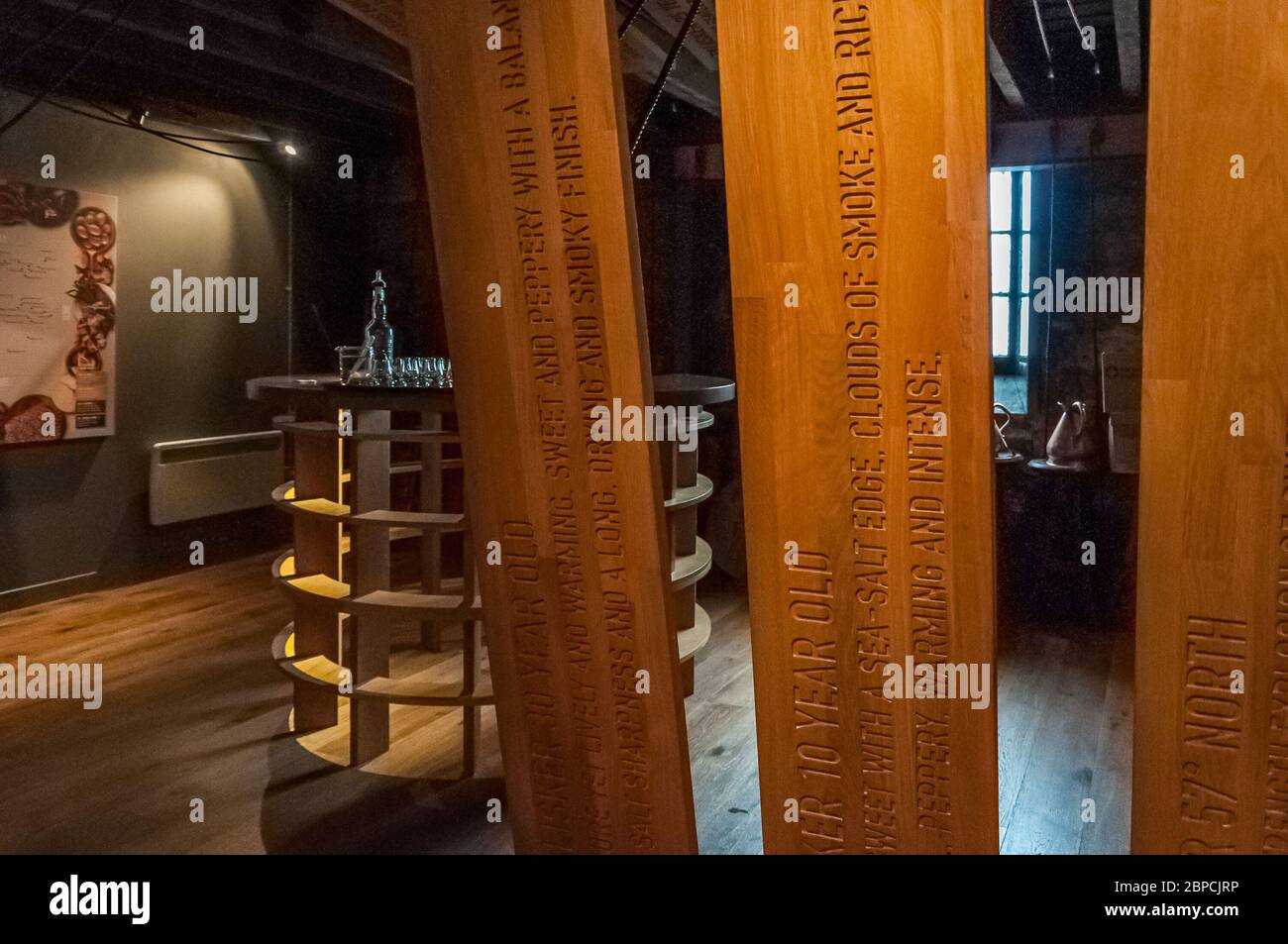 Whiskey tasting room in the Talisker distillery Stock Photo - Alamy