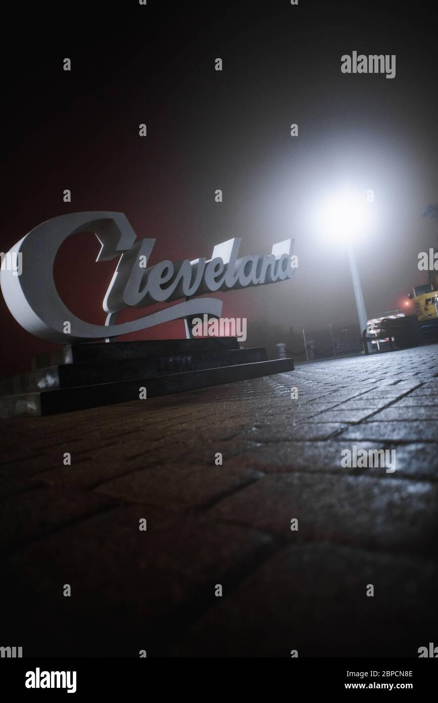 Cleveland Script Sign during heavy Fog Stock Photo - Alamy