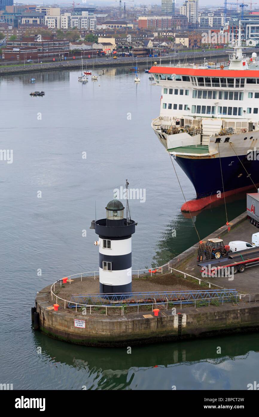 North Wall Lighthouse, Alexandra Basin, Dublin Port, County Dublin ...