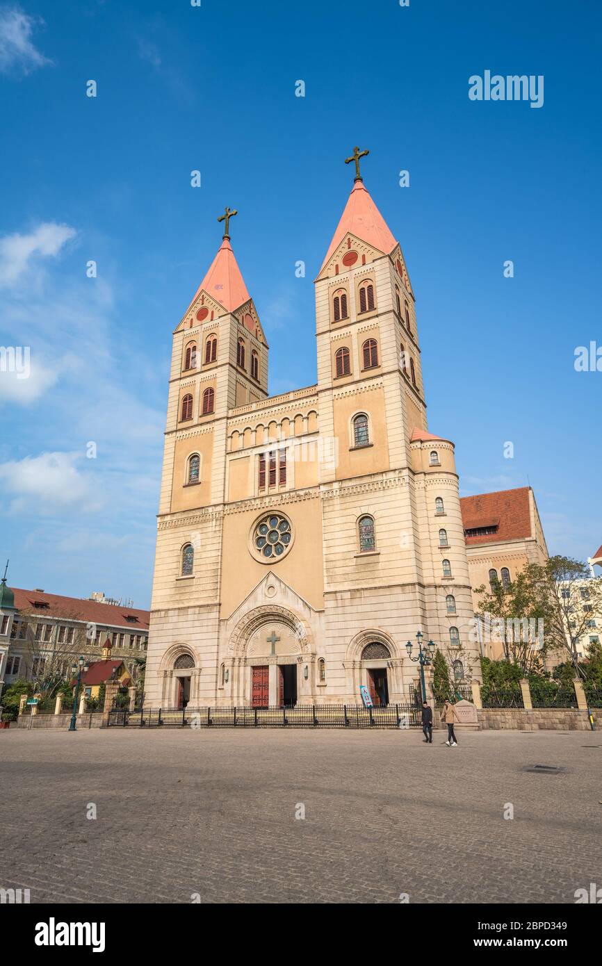 Historic catholic church hi-res stock photography and images - Alamy
