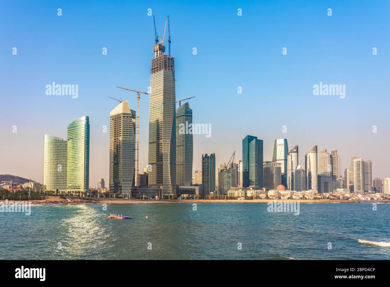 Seaside high rise buildings hi-res stock photography and images - Alamy