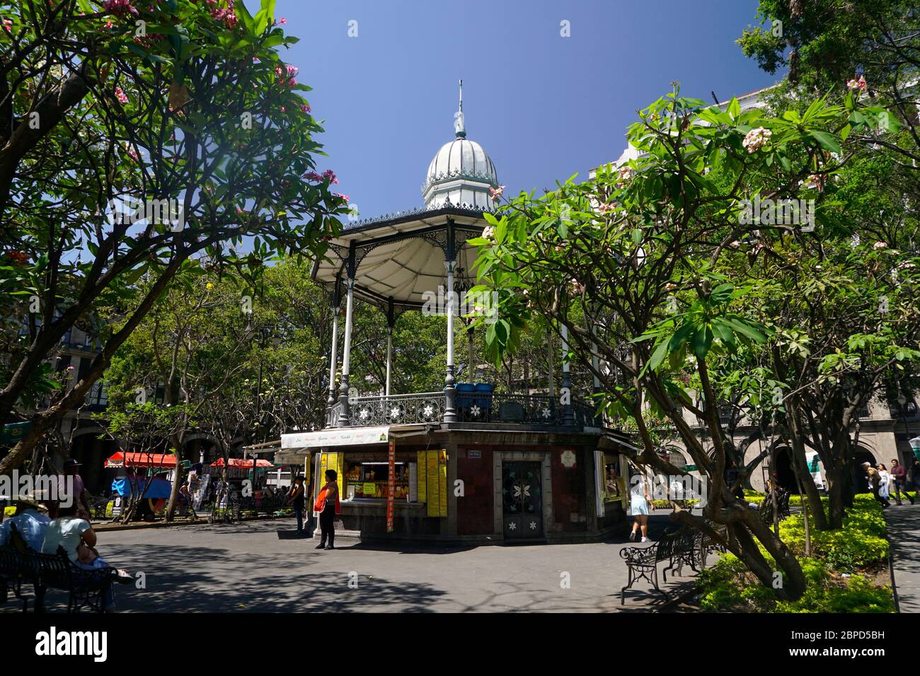 Jardin historico hi-res stock photography and images - Alamy