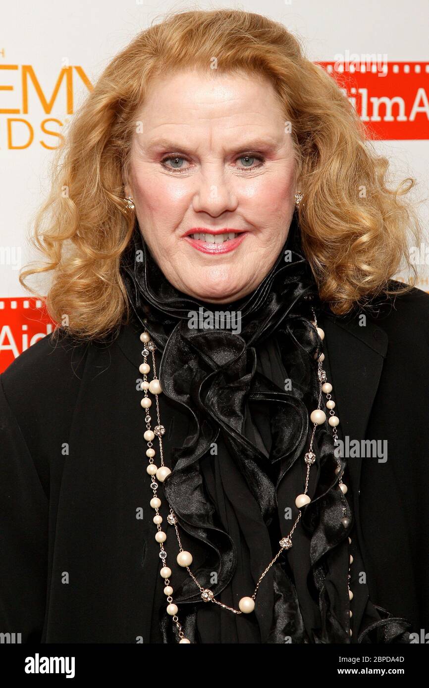 New York, NY, USA. 26 February, 2012. Celia Weston at the 2012 Academy ...