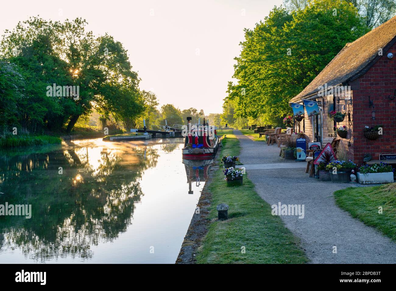 Narrowboat at Hatton Locks on the Grand Union canal in the early ...