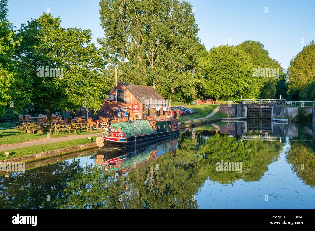 Narrowboat at Hatton Locks on the Grand Union canal in the early ...