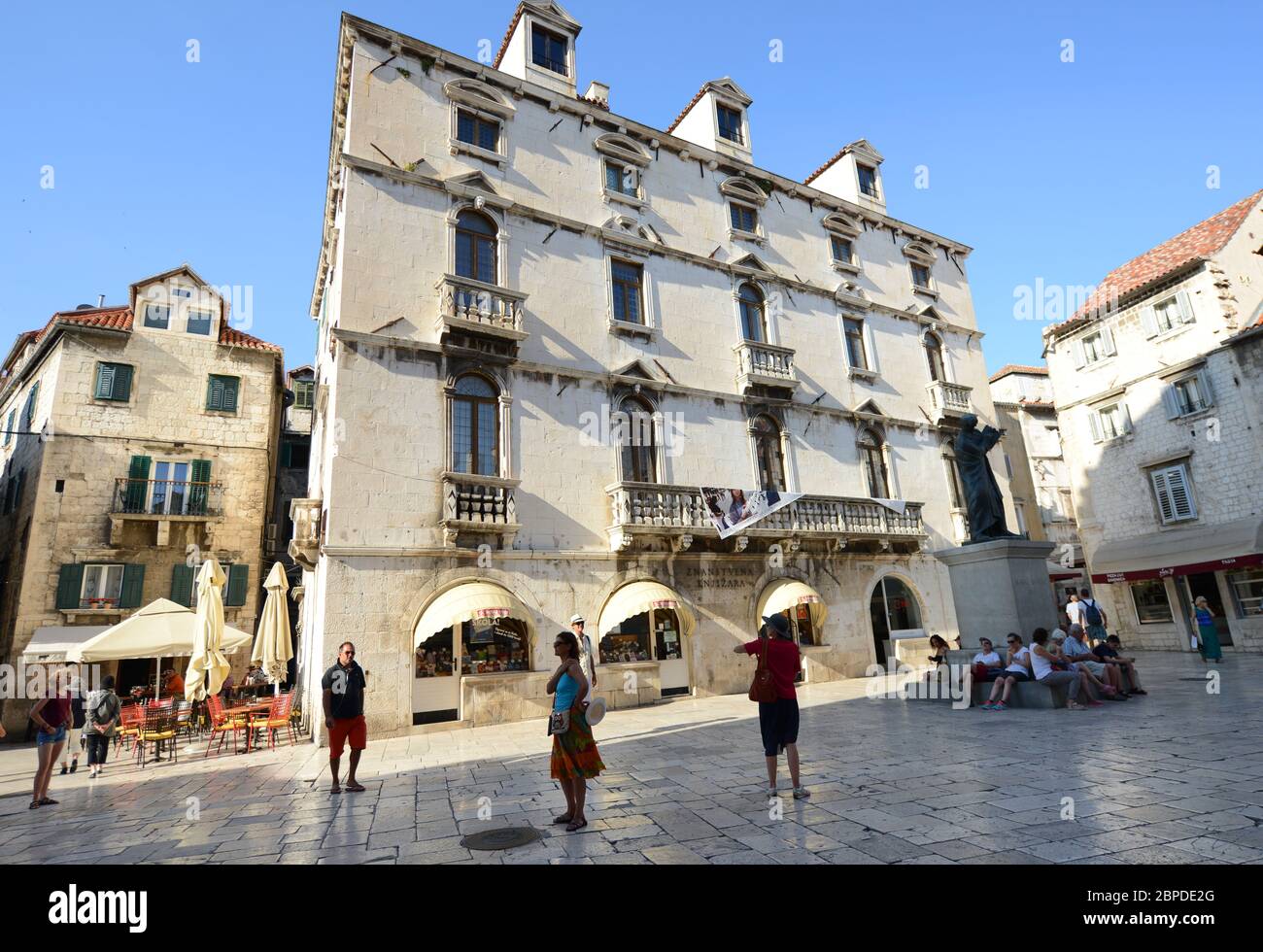 Statue of Marko Marulić at the fruit square in the Diocletians Palace ...