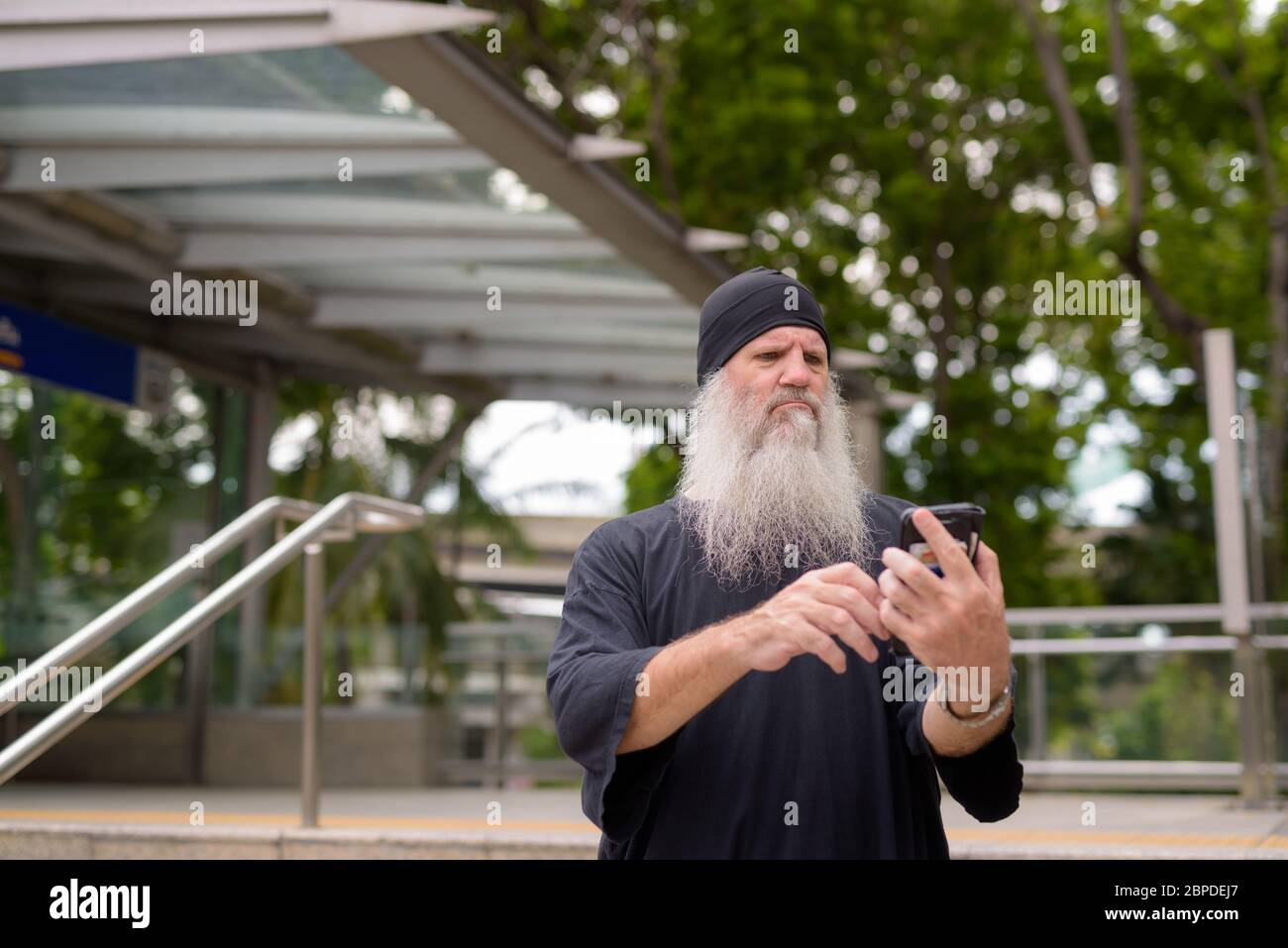 Angry train station hi-res stock photography and images - Alamy