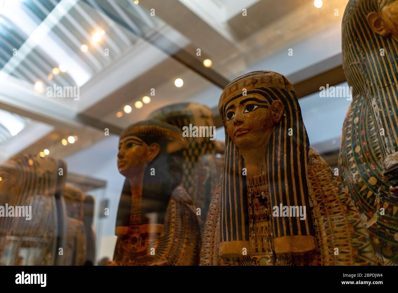 Old Kingdom Mummy High Resolution Stock Photography and Images - Alamy