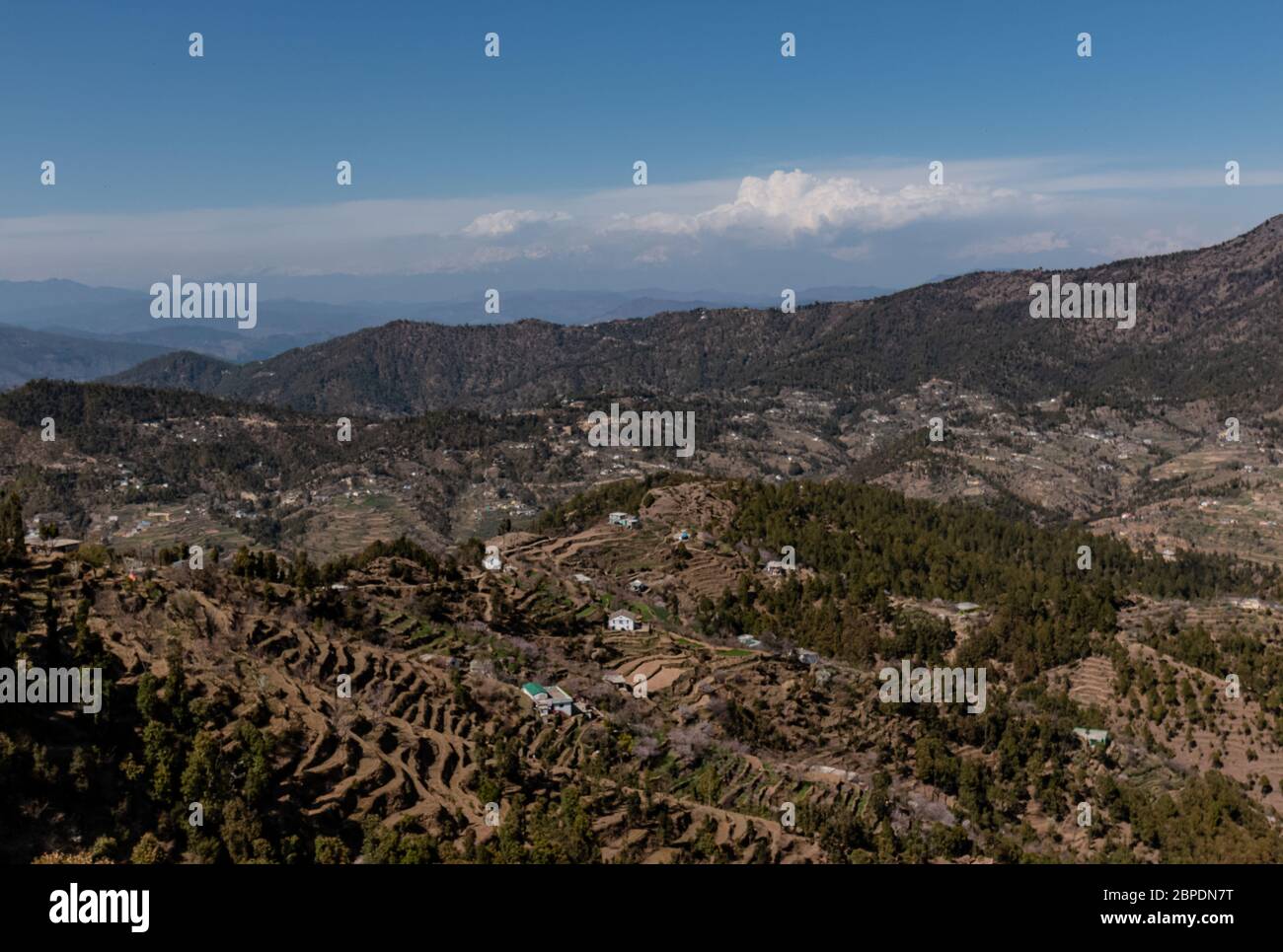 Himalayan Mountain Landscape view in Uttarakhand Stock Photo - Alamy