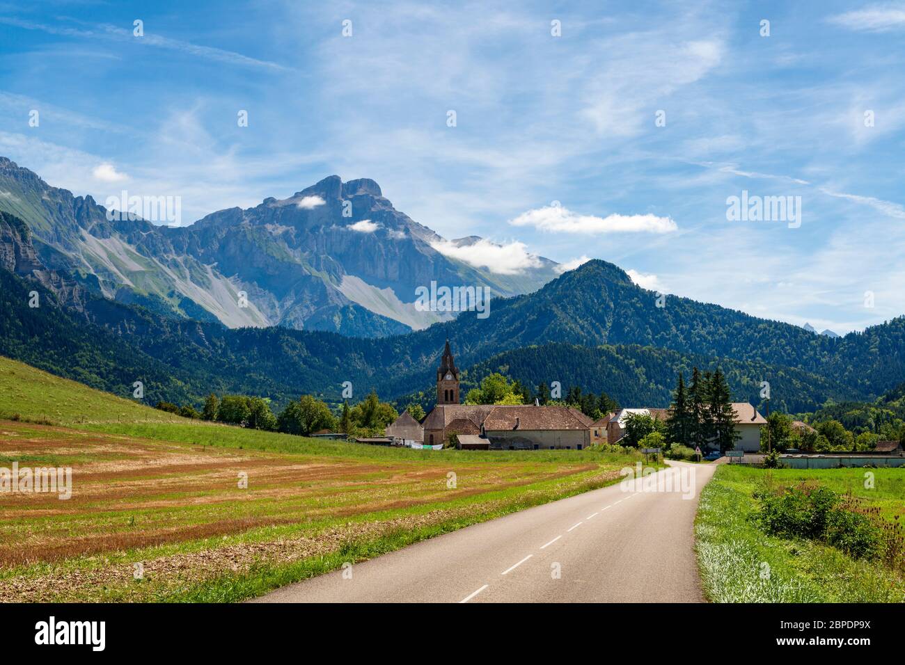 Village in french alps hi-res stock photography and images - Alamy