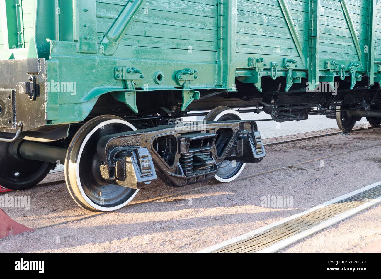 Rusty steel railroad car wheels hi-res stock photography and images - Alamy