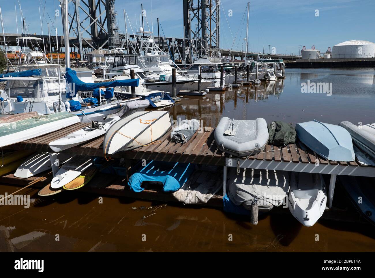 Chemical storage tanks hi-res stock photography and images - Alamy