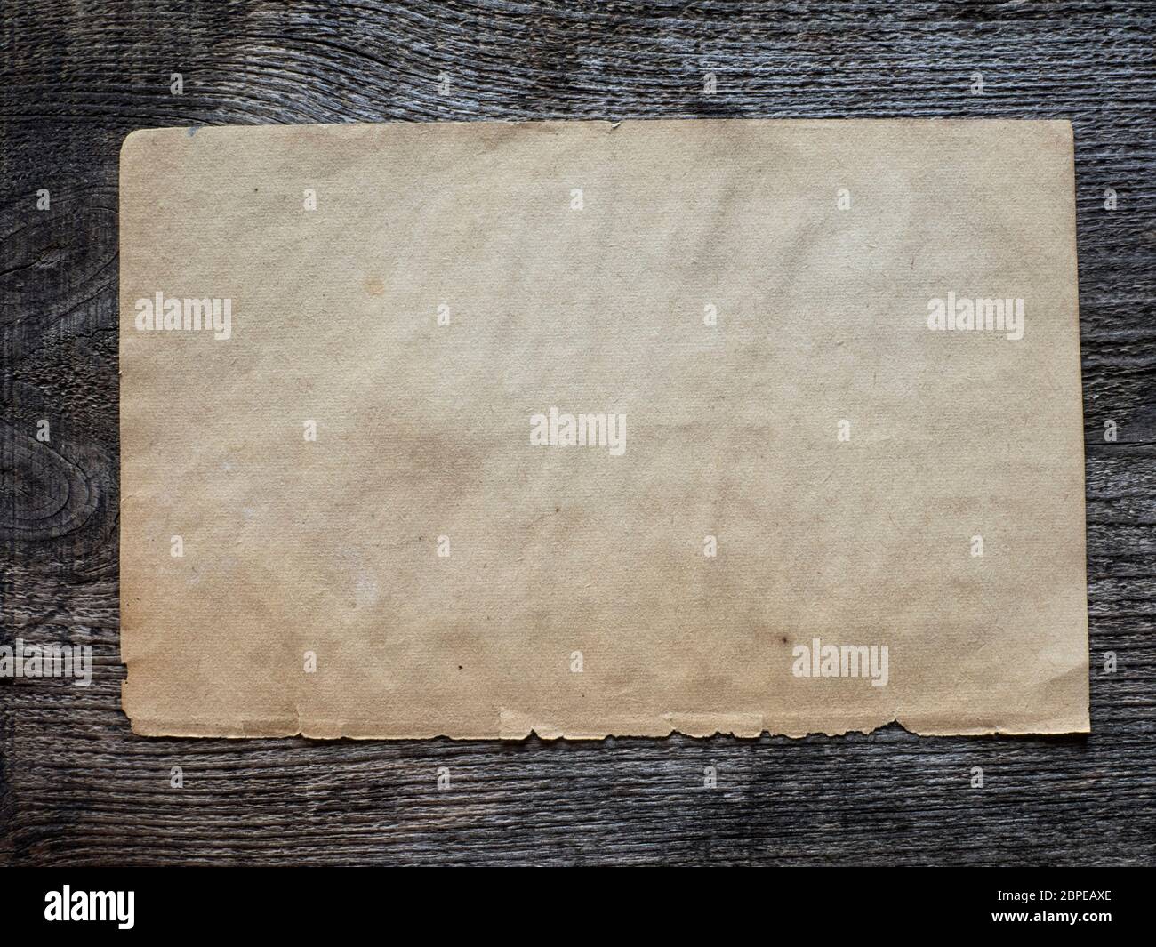 Stack of papers hi-res stock photography and images - Alamy