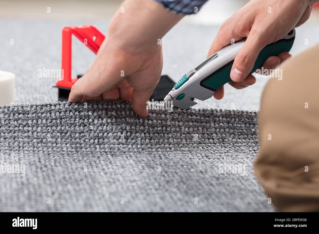 Using cutter hi-res stock photography and images - Alamy