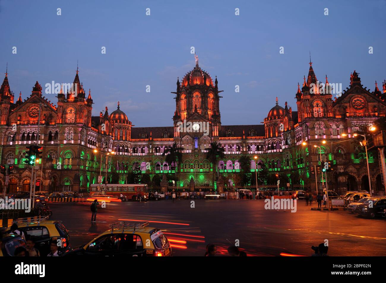 Indian tricolor lighting hi-res stock photography and images - Alamy