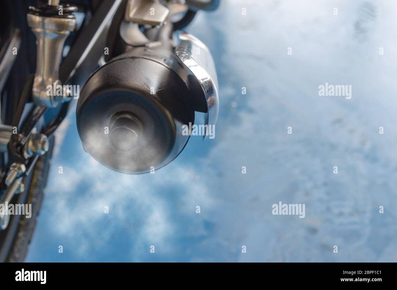 Motorcycle exhaust fumes hi-res stock photography and images - Alamy