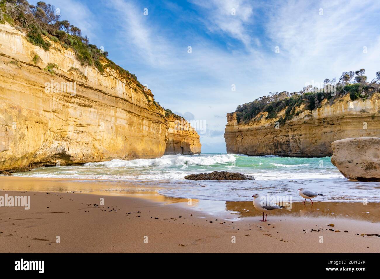Beautiful beach at Loch Ard Gorge along the Great Ocean Road in ...