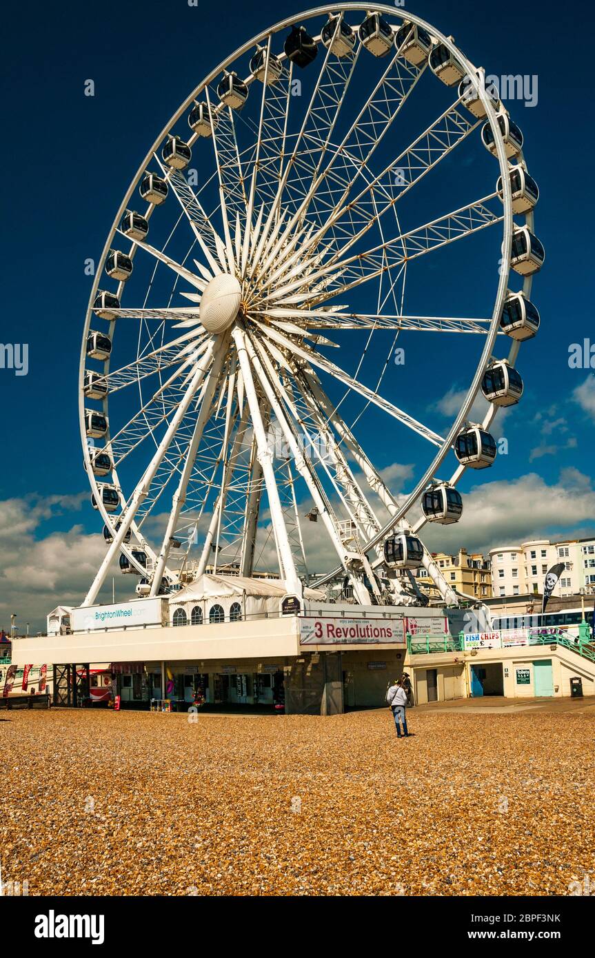 Brighton Wheel seen on a glorious spring day from the beach Stock Photo ...