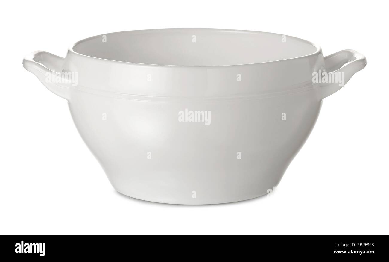 Empty white ceramic bowl for soup, isolated on white background Stock ...