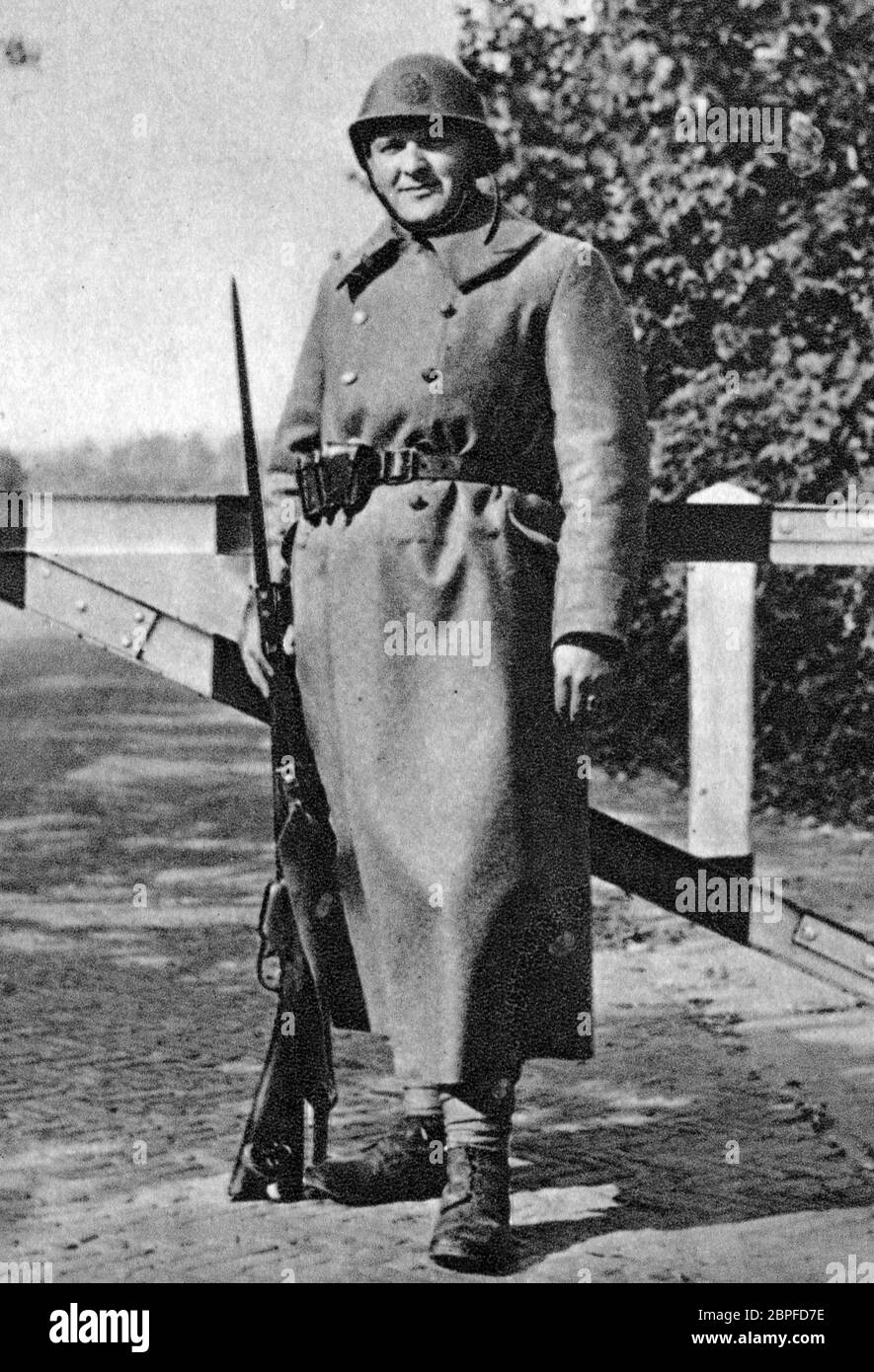 A WW2 Dutch sentry Stock Photo - Alamy