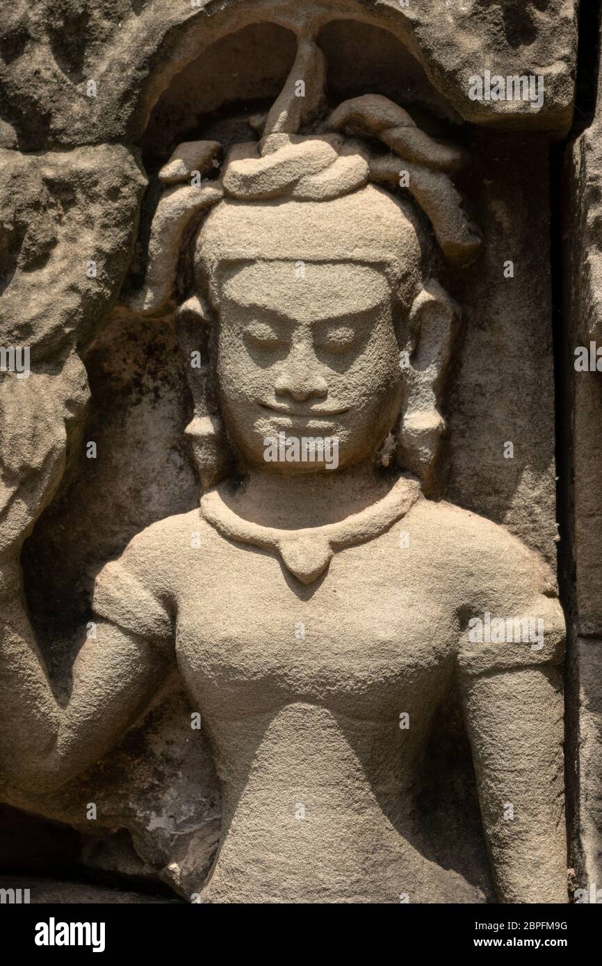 Bas relief figure hi-res stock photography and images - Alamy