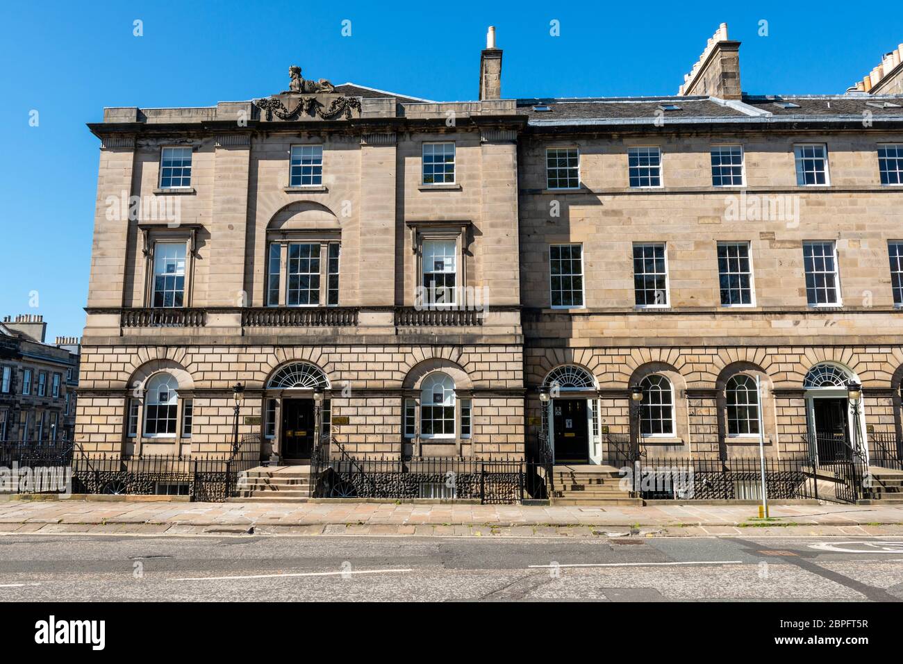 Georgian townhouse hi-res stock photography and images - Alamy