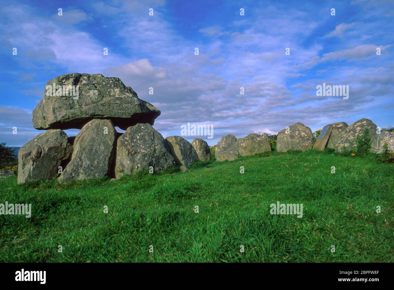 Megalithic tomb carrowmore hi-res stock photography and images - Alamy