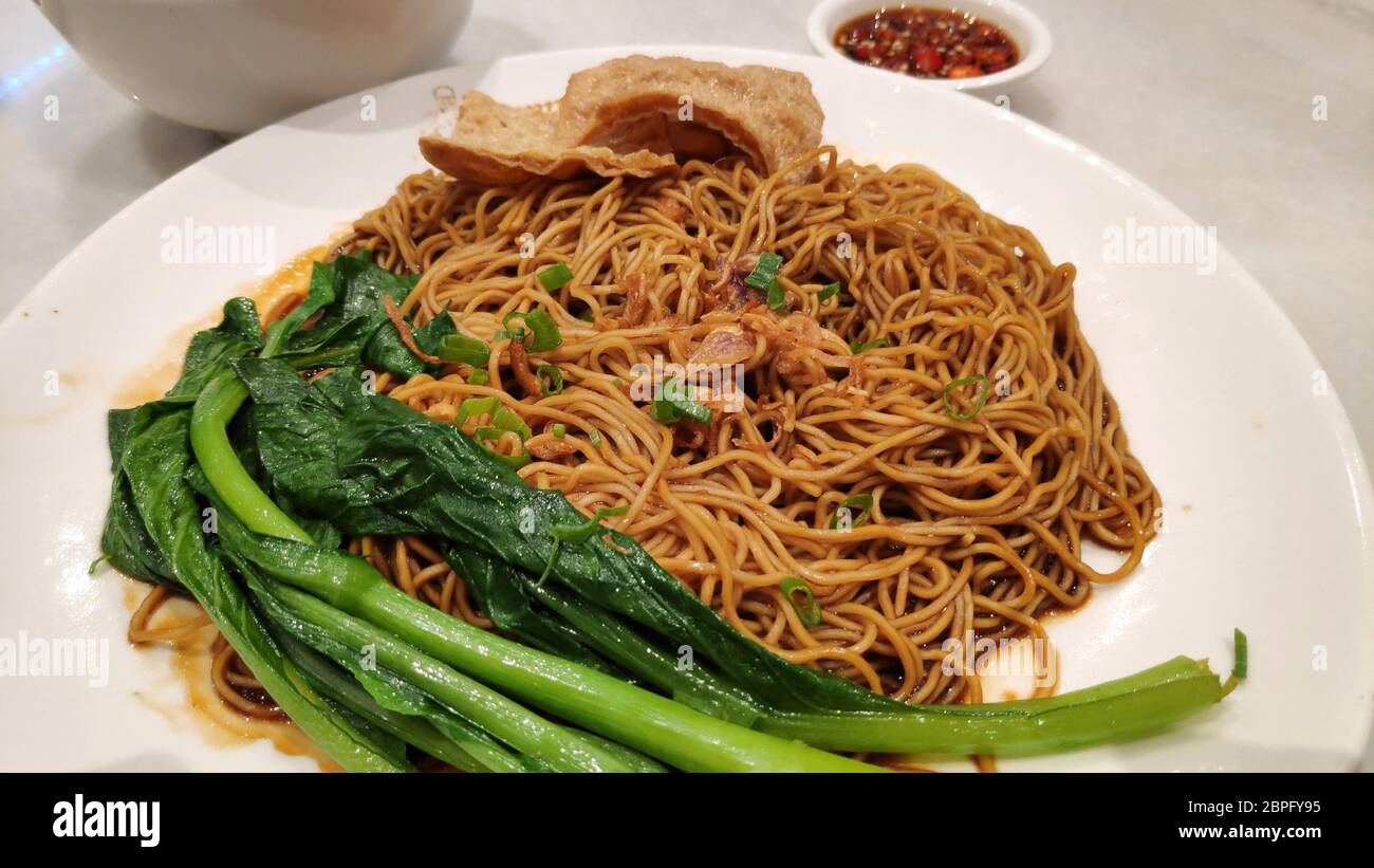 Aisa dish hi-res stock photography and images - Alamy