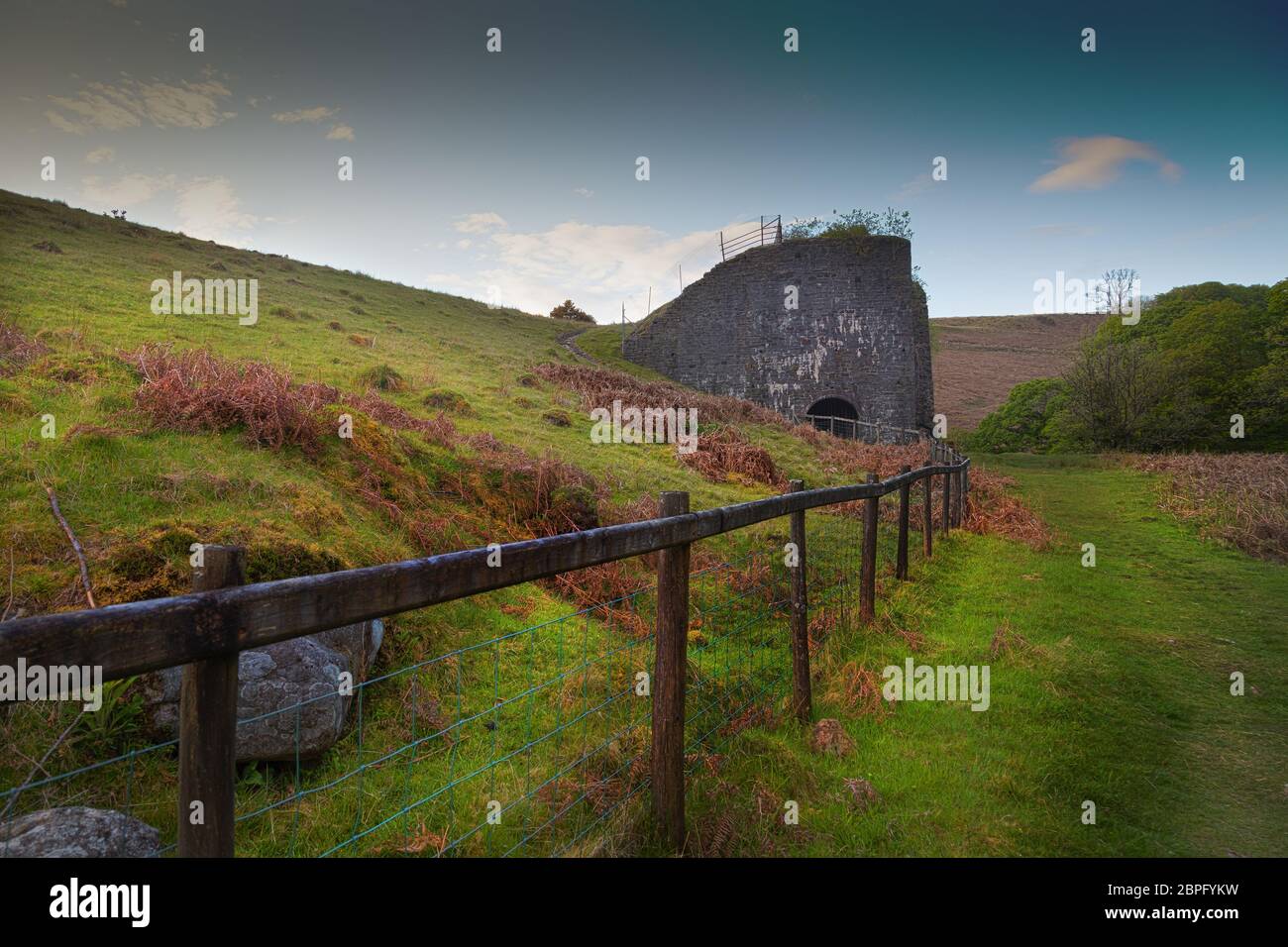 Old lime kilns hi-res stock photography and images - Alamy