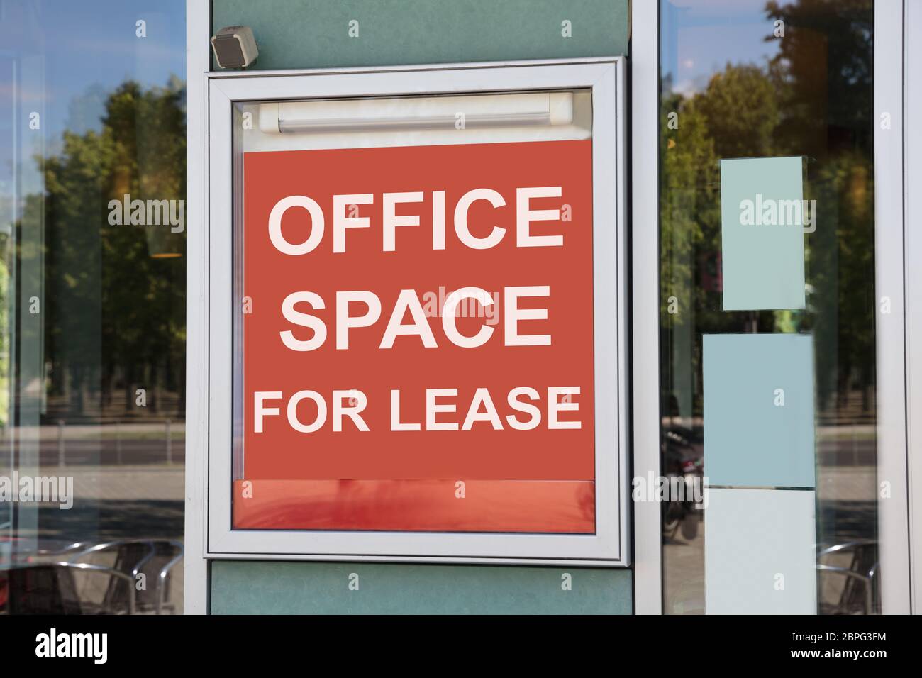 Leasing office sign hi-res stock photography and images - Alamy