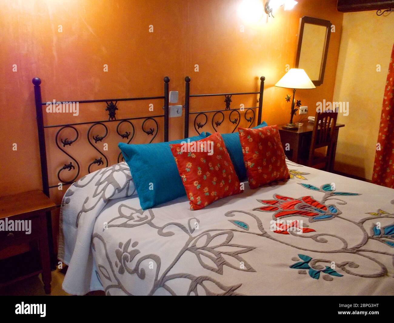 Camas hotel hi-res stock photography and images - Alamy